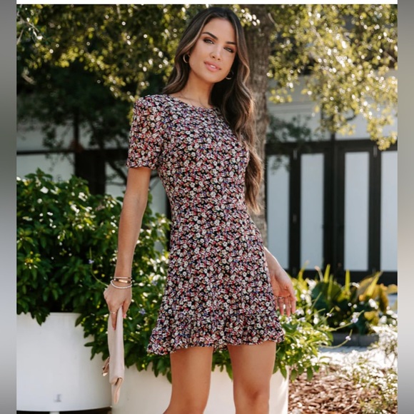 Vici | Dresses | Vici Chiffon Floral Mini Dress | Poshmark